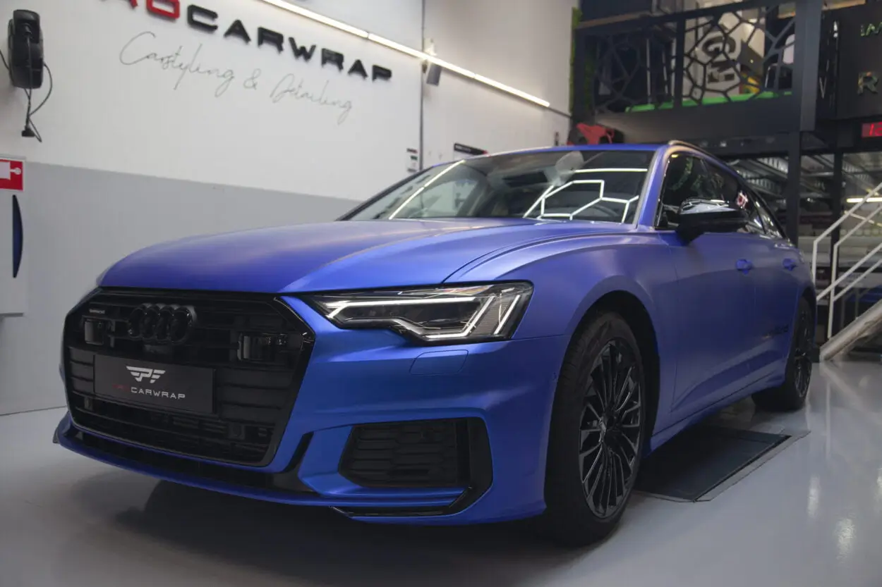 Audi A6 R-line | Full-body wrap | Anodize Dark Blue | Procarwrap